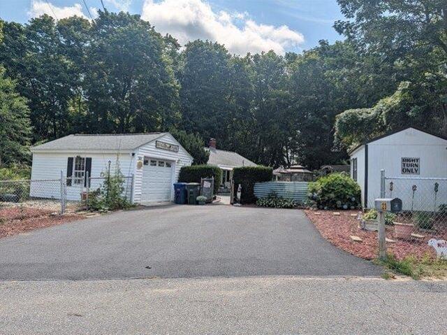 2 bedroom, Leominster MA 01453 105059892