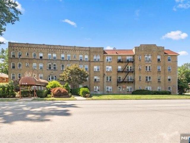 2 bedroom, Leonia NJ 07605 104850698