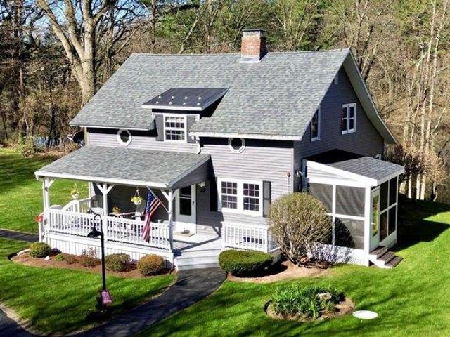 2 bedroom, Litchfield NH 03052 102025870