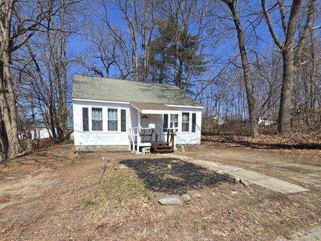 2 bedroom, Livermore Falls ME 04254 102595833