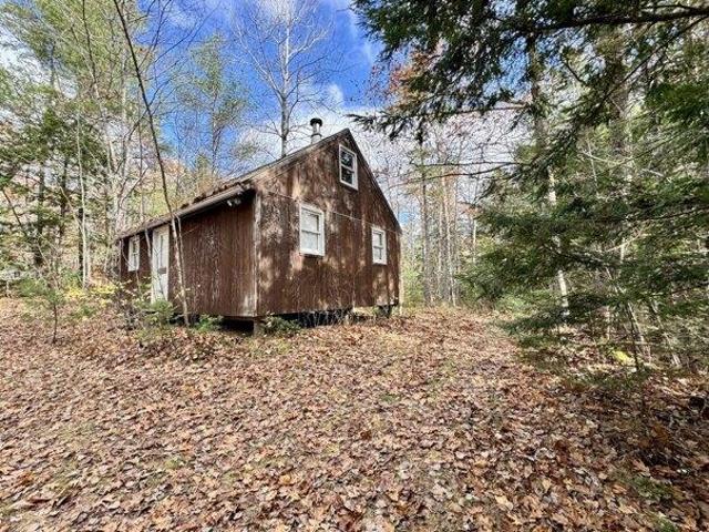 2 bedroom, Liberty ME 04949 102478374