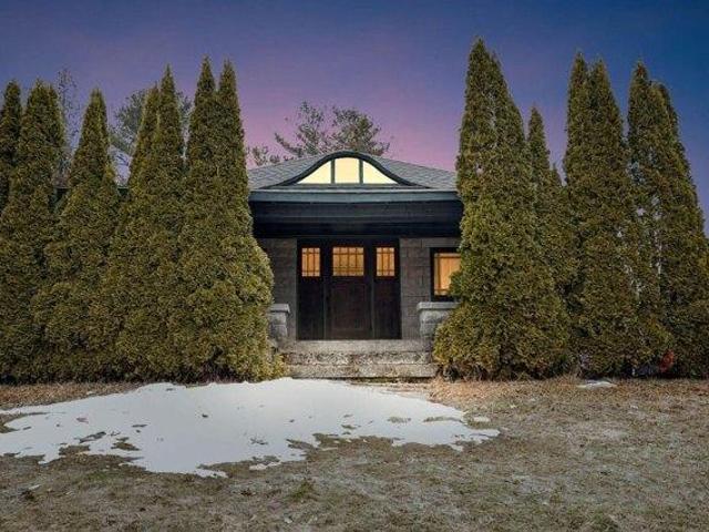 2 bedroom, Limestone ME 04750 103033726