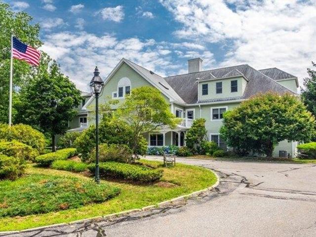 2 bedroom, Lincoln MA 01773 105143172