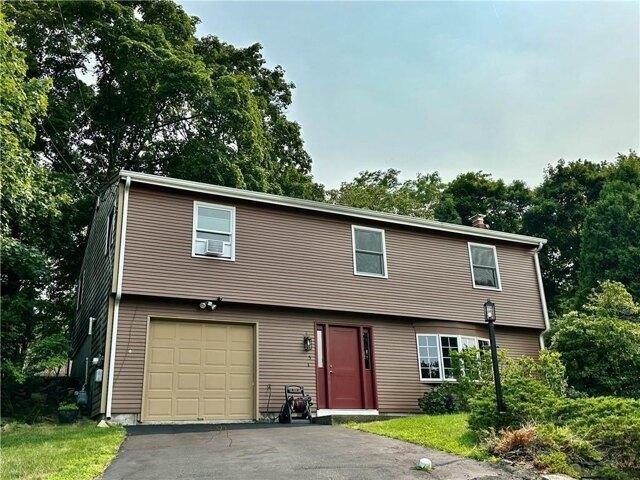 2 bedroom, Lincoln RI 02865 105258050