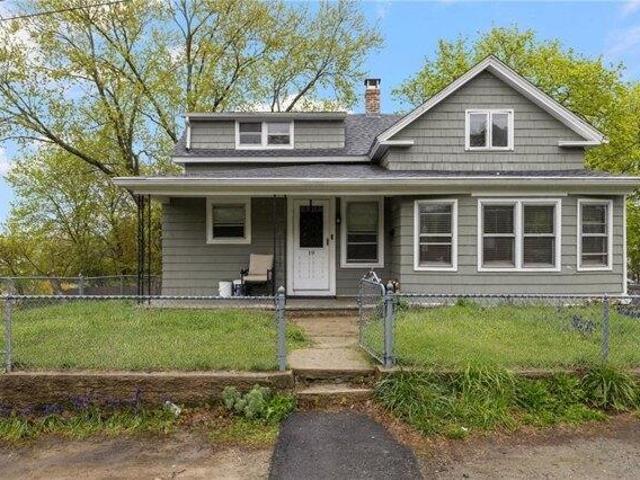 2 bedroom, Lincoln RI 02838 LS102218600