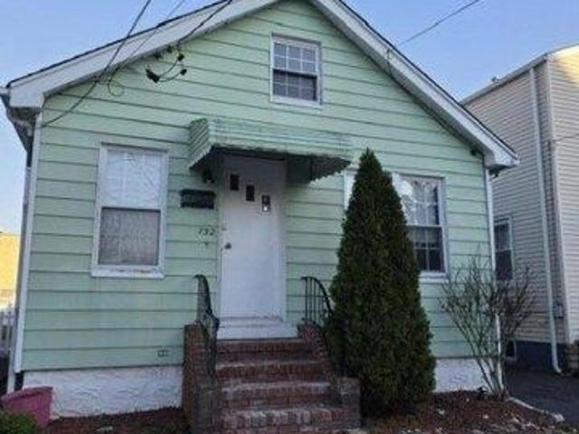 2 bedroom, Linden NJ 07036 102586552
