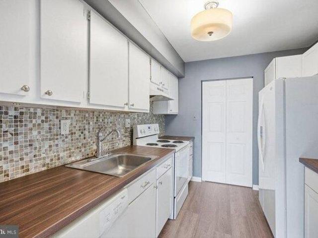 2 bedroom, Lindenwold NJ 08021 LS101630846