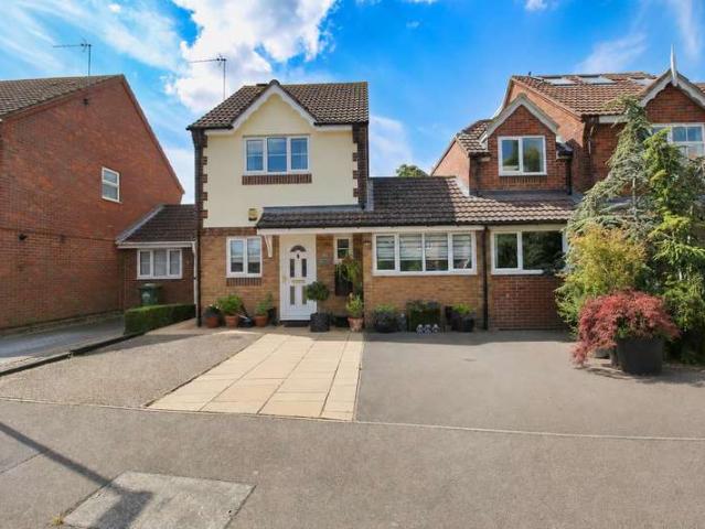 2 Bedroom Link Detached House