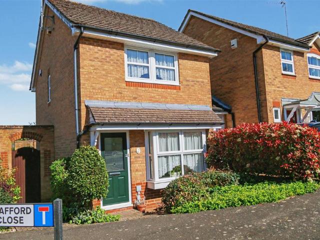2 bedroom link detached house for sale