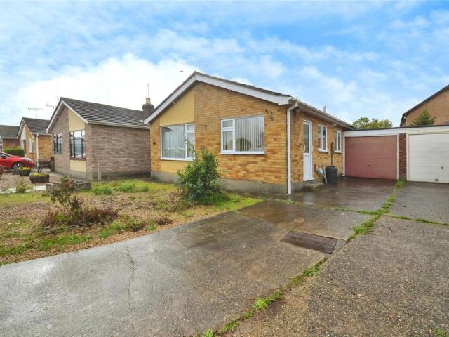 2 bedroom bungalow for sale