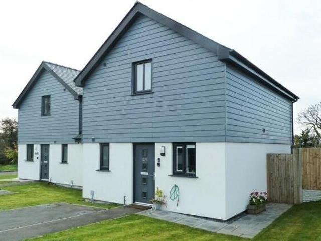 2 Bedroom Link Detached House For Sale In Brynteg