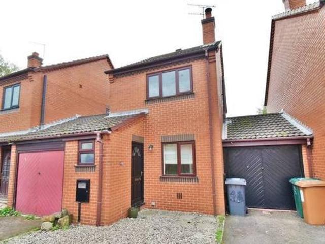 2 bedroom link detached house for sale in Saxon Grove Willington DE65