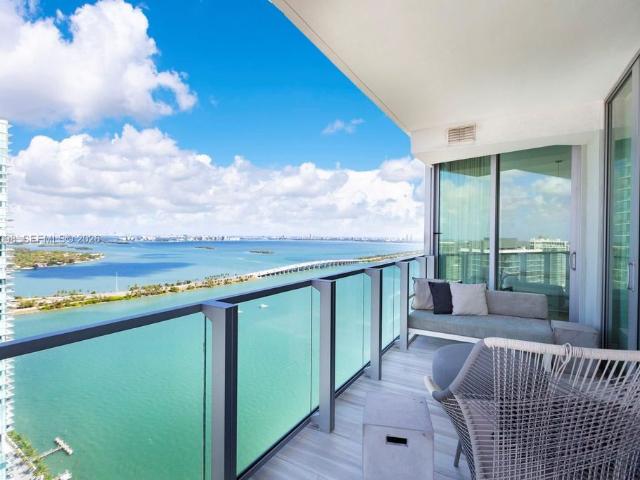2 bedroom luxury Apartment for sale in Miami, Florida
