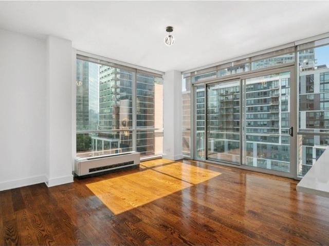 2 bedroom luxury Apartment for sale in Queens, United States