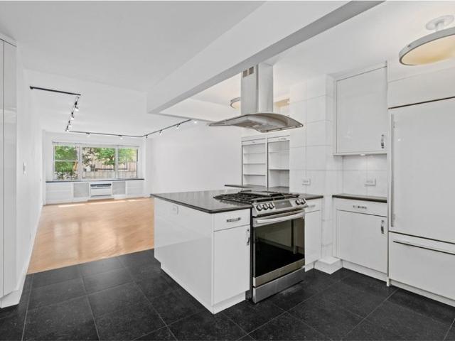 2 bedroom luxury Apartment for rent in New York, United States