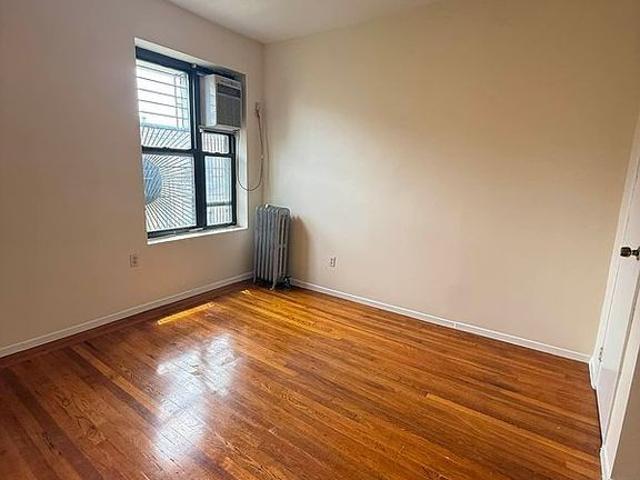 2 bedroom luxury Apartment in 565 West 188th Street, West New York, Hudson County, New Jersey