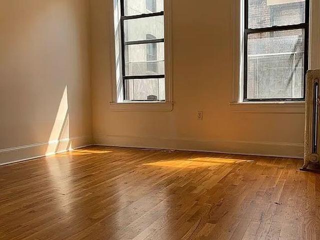 2 bedroom luxury Flat for rent in 204 West 108th Street, New York
