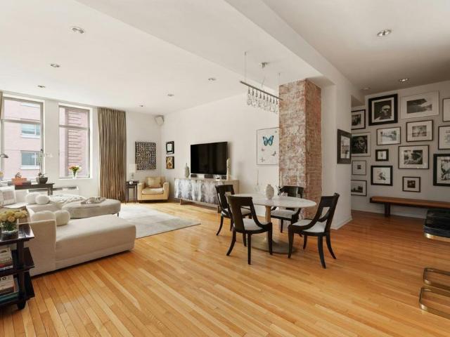 2 bedroom luxury Flat for sale in Chelsea village, NYC, New York, United States