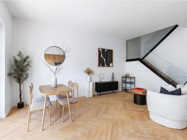 2 bedroom luxury Flat for sale in Brooklyn, New York