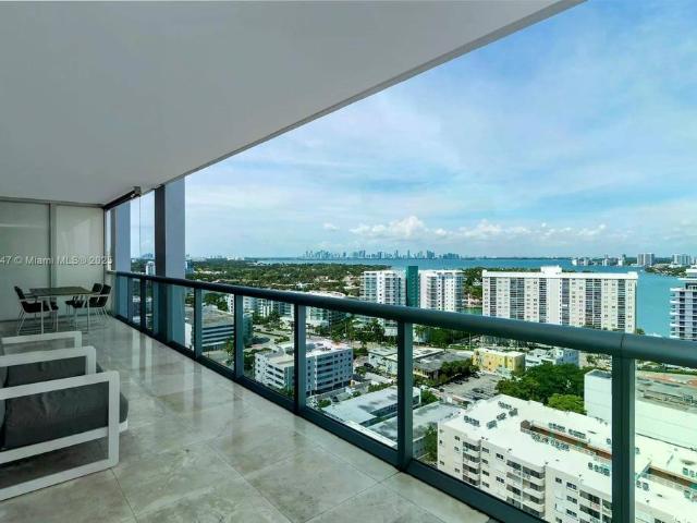 2 bedroom luxury House for sale in Miami Beach, United States