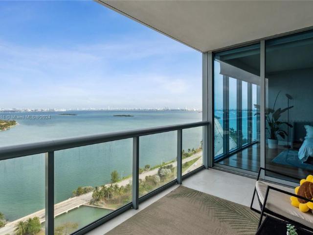 2 bedroom luxury House for sale in Miami, United States