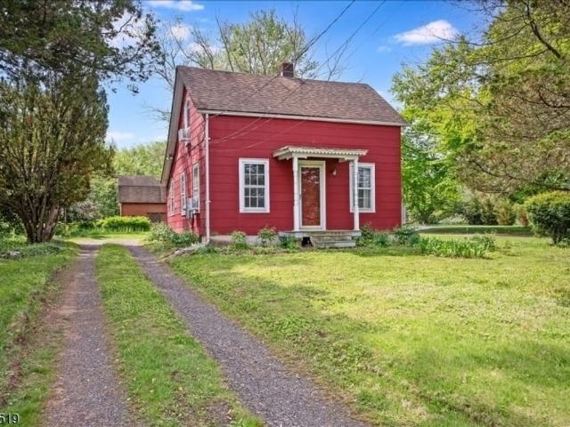 2 bedroom luxury House for sale in Bernards Township, New Jersey