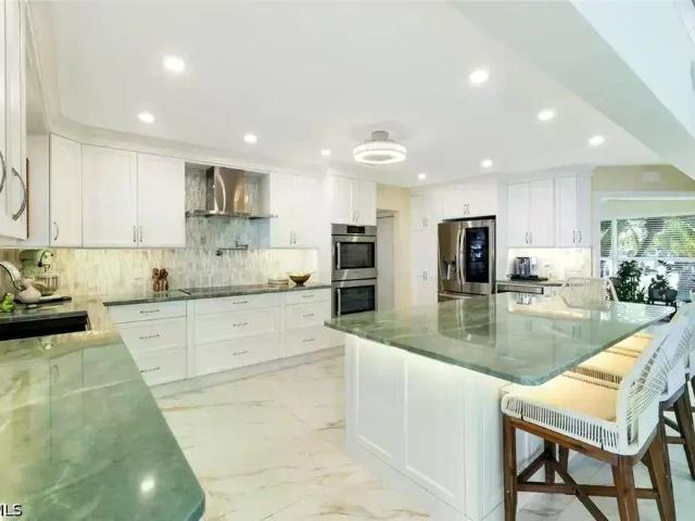2 bedroom luxury House for sale in Fort Myers Beach, Florida