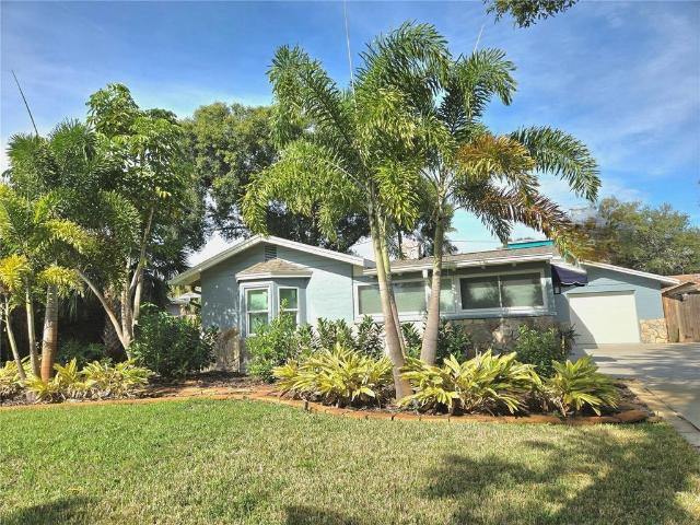 2 bedroom luxury House for sale in Gulfport, Florida