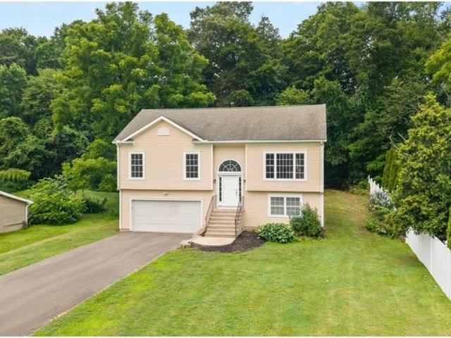 2 bedroom luxury House for sale in Woodbridge, United States