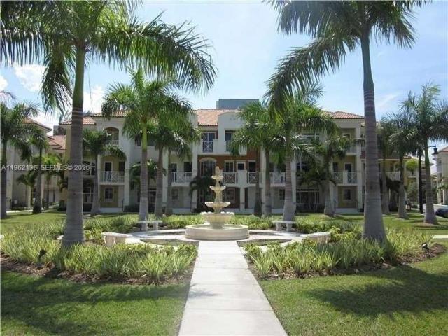 2 bedroom luxury Townhouse for sale in Aventura, Florida