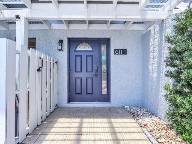 2 bedroom luxury Townhouse for sale in Boynton Beach, Florida