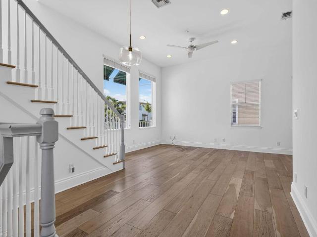 2 bedroom luxury Townhouse for sale in Delray Beach, Florida