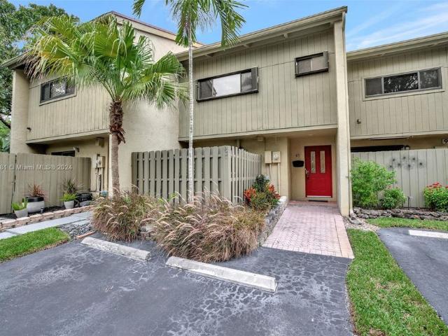 2 bedroom luxury Townhouse for sale in Fort Lauderdale, United States