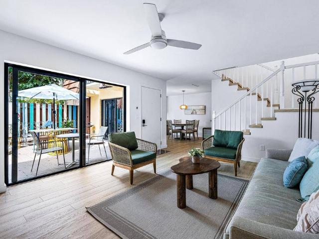 2 bedroom luxury Townhouse for sale in Jupiter, United States