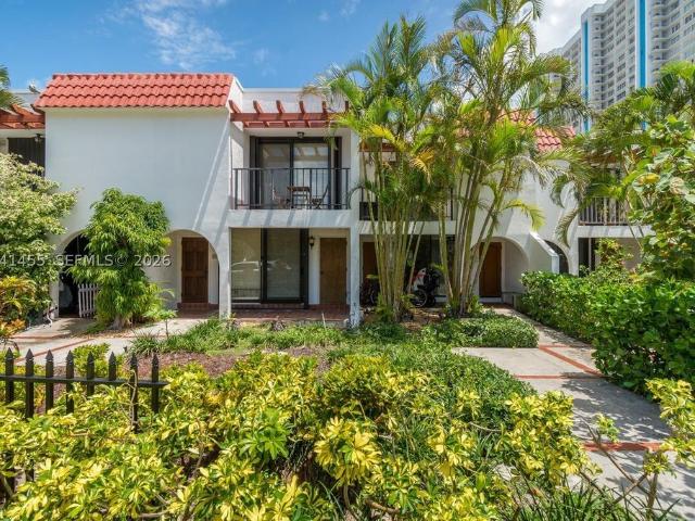 2 bedroom luxury Townhouse for sale in Key Biscayne, United States