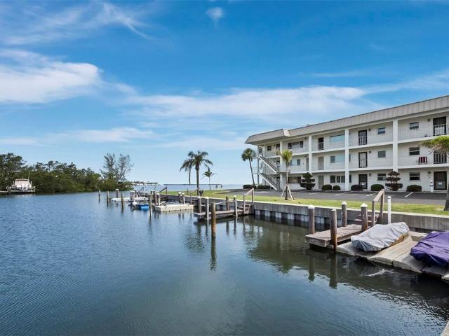 2 bedroom luxury Townhouse for sale in Longboat Key, Florida
