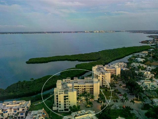 2 bedroom luxury Townhouse for sale in Longboat Key, United States