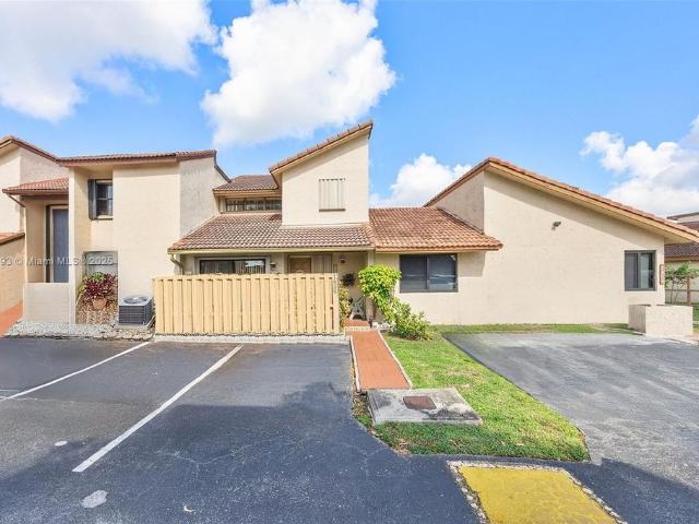 2 bedroom luxury Townhouse for sale in Miami Terrace Mobile Home, United States