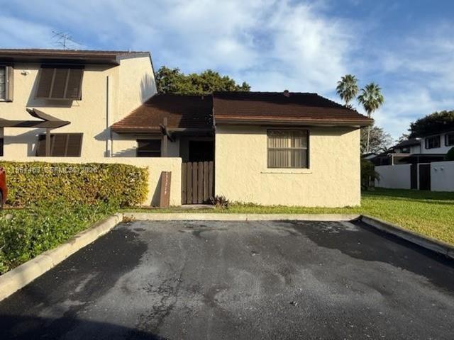 2 bedroom luxury Townhouse for sale in Miami, United States