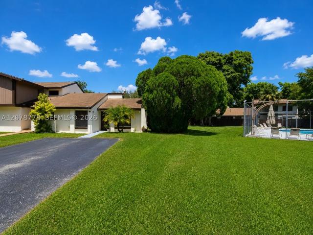 2 bedroom luxury Townhouse for sale in Miami, Florida