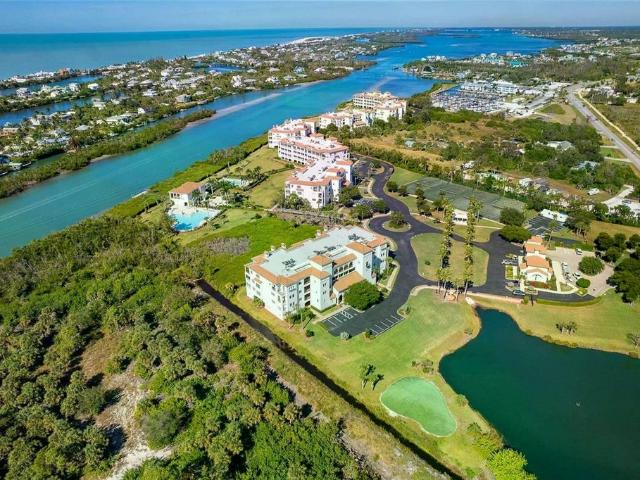2 bedroom luxury Townhouse for sale in Placida, Florida