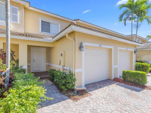 2 bedroom luxury Townhouse for rent in Tamarac, United States