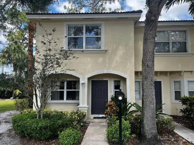 2 bedroom luxury Townhouse for rent in Wellington, United States