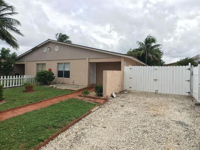 2 bedroom luxury Townhouse for rent in West Palm Beach, United States