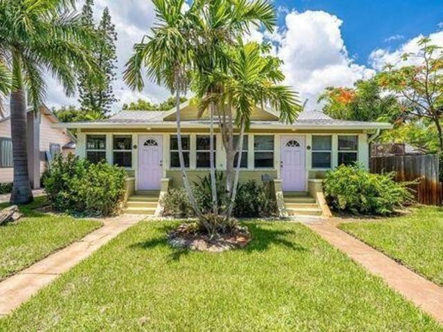 2 bedroom luxury Townhouse for rent in Aventura, Florida