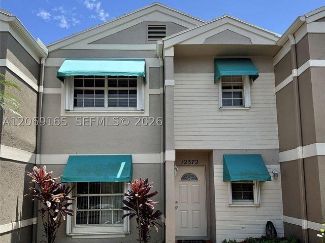 2 bedroom luxury Townhouse for rent in Cooper City, United States