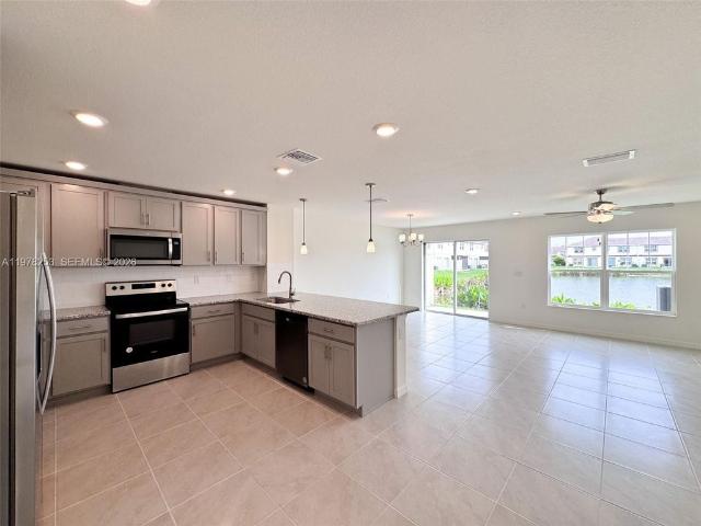 2 bedroom luxury Townhouse for rent in Fort Myers, United States