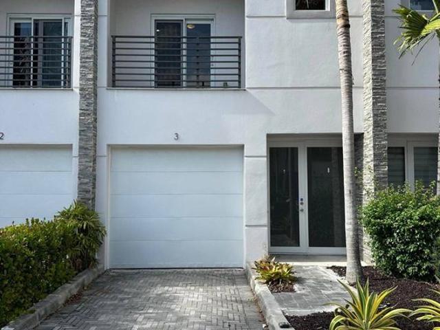 2 bedroom luxury Townhouse for rent in Fort Lauderdale, United States