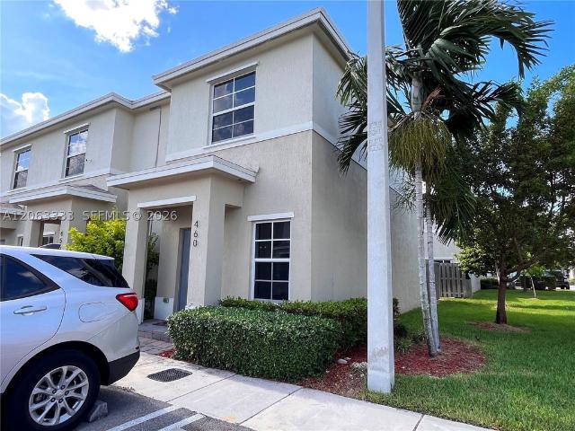 2 bedroom luxury Townhouse for rent in Florida City, Florida