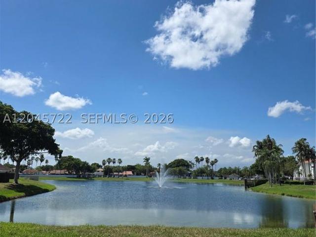 2 bedroom luxury Townhouse for rent in Hialeah, Florida